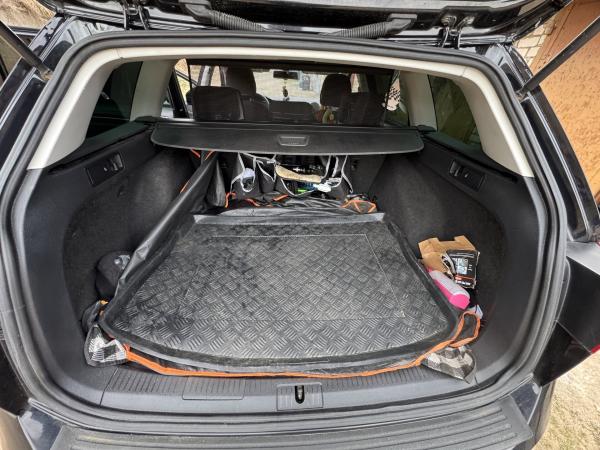 Black Volkswagen Golf 2013 in Daugavpils, with an engine capacity of 2.00 L and mileage of 0 thousand km for 5900 €, photo 1 on AUTOMOTO.COM.LV