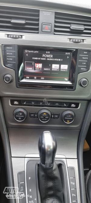 Black Volkswagen Golf 2013 in Kedainiai, with an engine capacity of 1.60 L and mileage of 286 thousand km for 5999 €, photo 18 on AUTOMOTO.COM.LV
