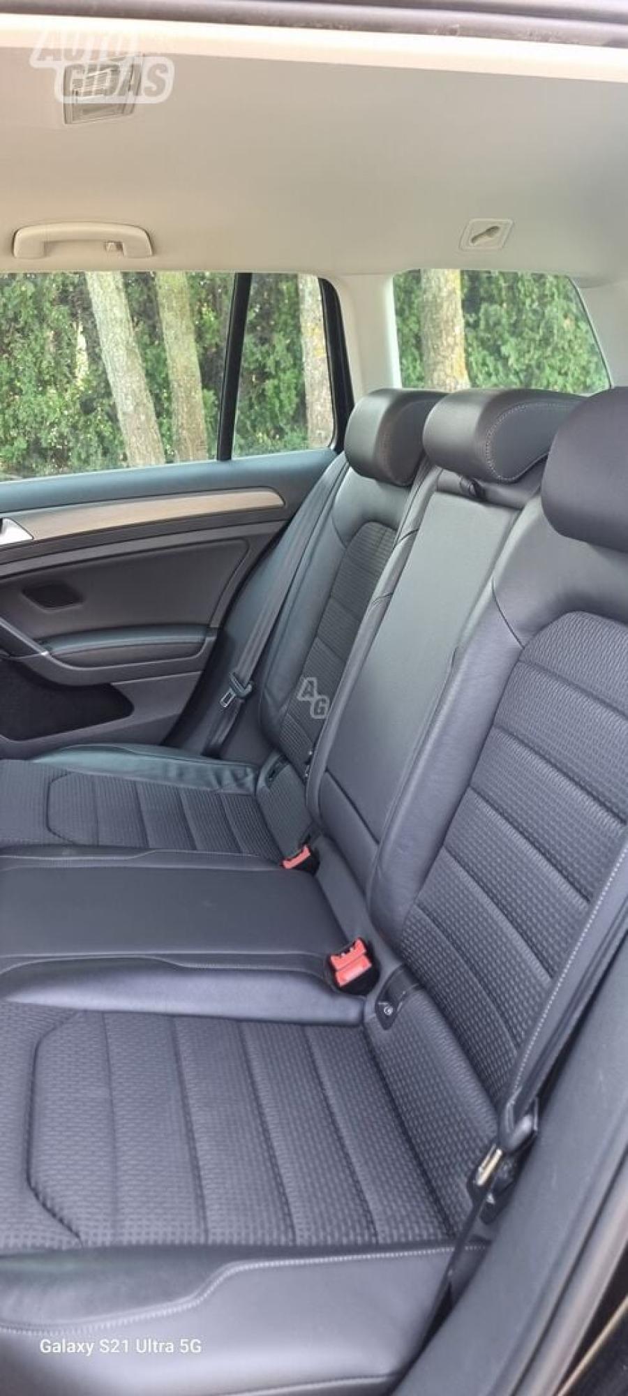 Black Volkswagen Golf 2013 in Kedainiai, with an engine capacity of 1.60 L and mileage of 286 thousand km for 5999 €, photo 29 on AUTOMOTO.COM.LV