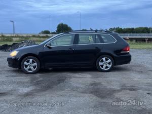 Melns Volkswagen Golf 2013 Tallina, ar dzinēja tilpumu 1.60 L un nobraukumu 232 tūkst. km par 5000 €, foto 3 vietnē AUTOMOTO.COM.LV