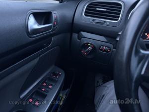 Melns Volkswagen Golf 2013 Tallina, ar dzinēja tilpumu 1.60 L un nobraukumu 232 tūkst. km par 5000 €, foto 13 vietnē AUTOMOTO.COM.LV