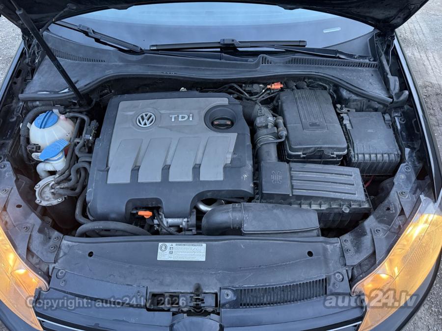 Melns Volkswagen Golf 2013 Tallina, ar dzinēja tilpumu 1.60 L un nobraukumu 232 tūkst. km par 5000 €, foto 20 vietnē AUTOMOTO.COM.LV