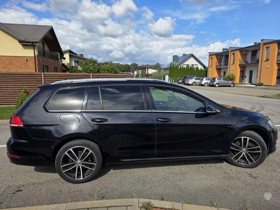 Melns Volkswagen Golf 2013 Kauņa, ar dzinēja tilpumu 1.97 L un nobraukumu 222 tūkst. km par 6900 €, foto 4 vietnē AUTOMOTO.COM.LV