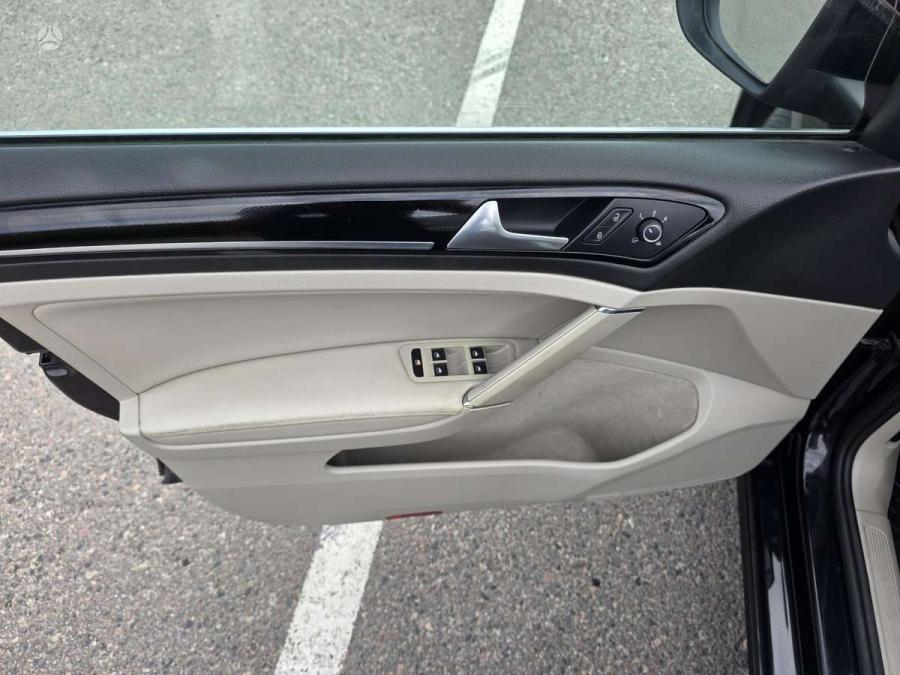 Melns Volkswagen Golf 2013 Kauņa, ar dzinēja tilpumu 1.97 L un nobraukumu 222 tūkst. km par 6900 €, foto 20 vietnē AUTOMOTO.COM.LV