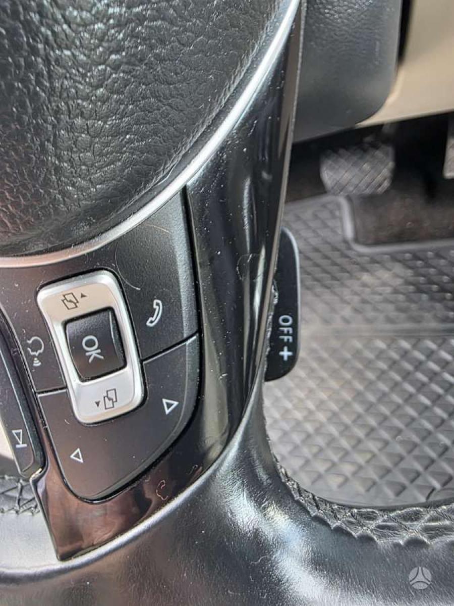 Melns Volkswagen Golf 2013 Kauņa, ar dzinēja tilpumu 1.97 L un nobraukumu 222 tūkst. km par 6900 €, foto 27 vietnē AUTOMOTO.COM.LV