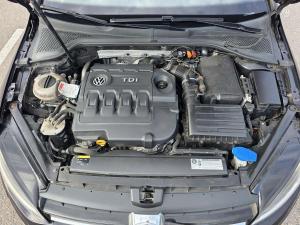Melns Volkswagen Golf 2013 Kauņa, ar dzinēja tilpumu 1.97 L un nobraukumu 222 tūkst. km par 6900 €, foto 31 vietnē AUTOMOTO.COM.LV