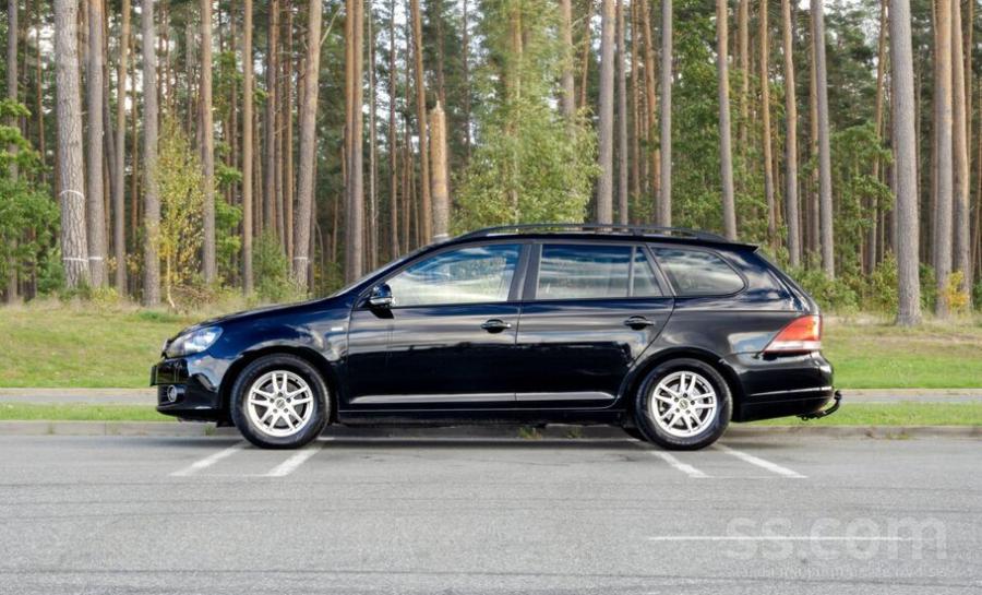 Melns Volkswagen Golf 2013 Rīga, ar dzinēja tilpumu 1.60 L un nobraukumu 263 tūkst. km par 2990 €, foto 6 vietnē AUTOMOTO.COM.LV