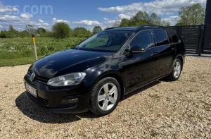 Black Volkswagen Golf 2014 in Riga, with an engine capacity of 1.60 L and mileage of 337 thousand km for 4470 €, photo 3 on AUTOMOTO.COM.LV