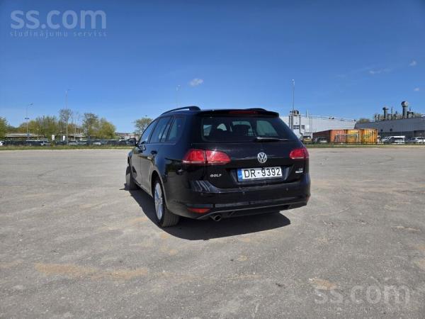 Black Volkswagen Golf 2014 in Riga, with an engine capacity of 1.20 L and mileage of 172 thousand km for 7299 €, photo 4 on AUTOMOTO.COM.LV