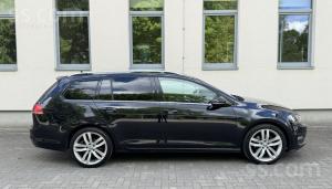Black Volkswagen Golf 2014 in Jelgava, with an engine capacity of 2.00 L and mileage of 400 thousand km for 3950 €, photo 4 on AUTOMOTO.COM.LV