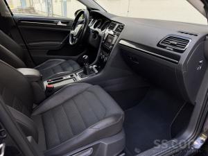 Black Volkswagen Golf 2014 in Jelgava, with an engine capacity of 2.00 L and mileage of 400 thousand km for 3950 €, photo 13 on AUTOMOTO.COM.LV
