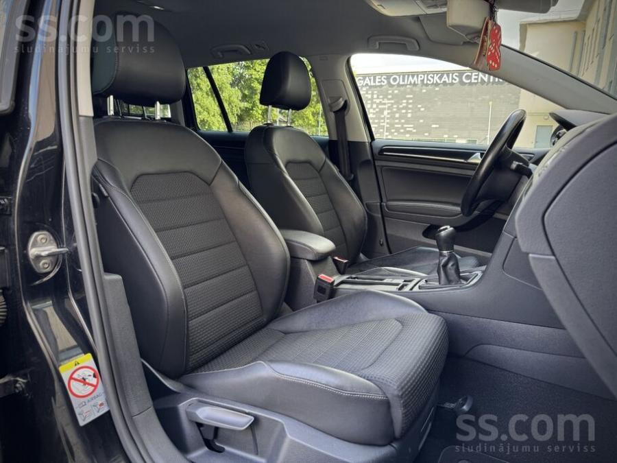 Black Volkswagen Golf 2014 in Jelgava, with an engine capacity of 2.00 L and mileage of 400 thousand km for 3950 €, photo 14 on AUTOMOTO.COM.LV