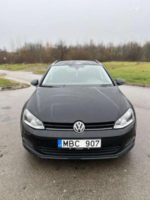 Black Volkswagen Golf 2014 in Vilnius, with an engine capacity of 1.60 L and mileage of 305 thousand km for 4600 €, photo 2 on AUTOMOTO.COM.LV