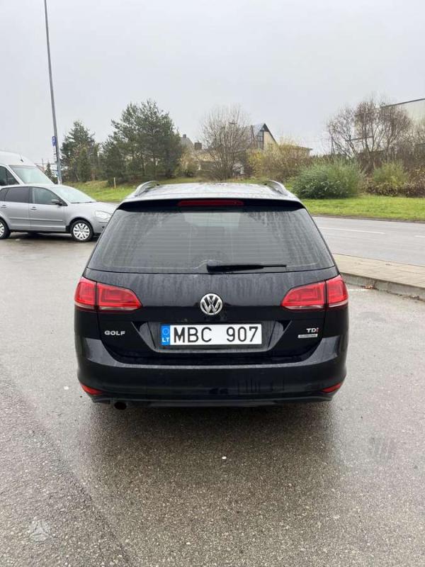 Melns Volkswagen Golf 2014 Viļņa, ar dzinēja tilpumu 1.60 L un nobraukumu 305 tūkst. km par 4600 €, foto 6 vietnē AUTOMOTO.COM.LV