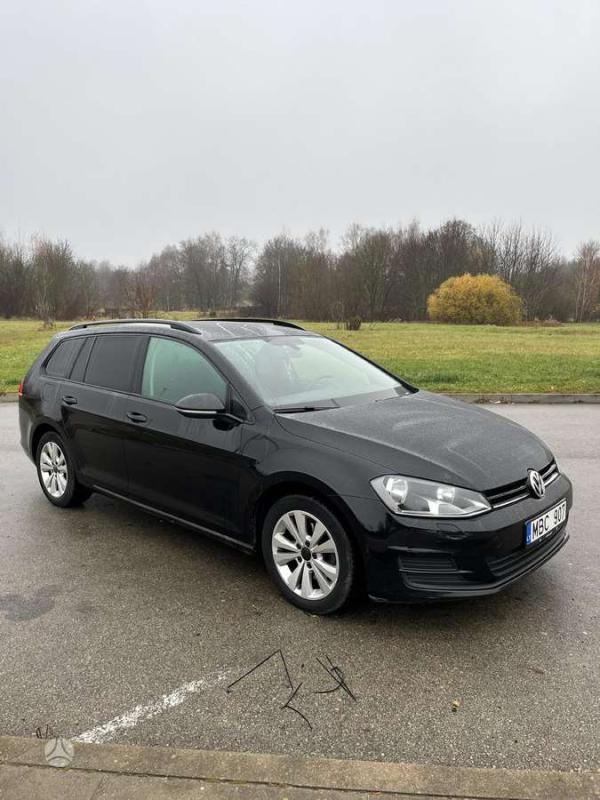 Melns Volkswagen Golf 2014 Viļņa, ar dzinēja tilpumu 1.60 L un nobraukumu 305 tūkst. km par 4600 €, foto 8 vietnē AUTOMOTO.COM.LV