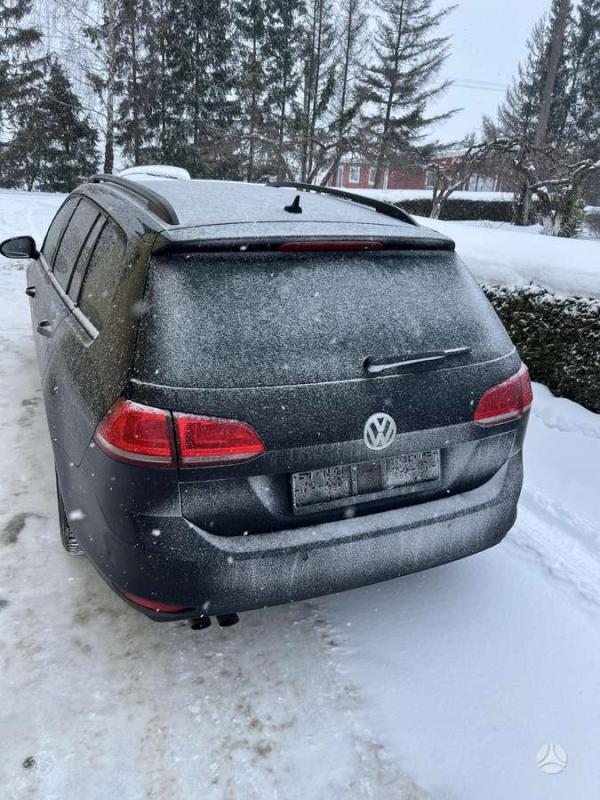 Melns Volkswagen Golf 2014 Kauņa, ar dzinēja tilpumu 1.97 L un nobraukumu 197 tūkst. km par 4250 €, foto 1 vietnē AUTOMOTO.COM.LV