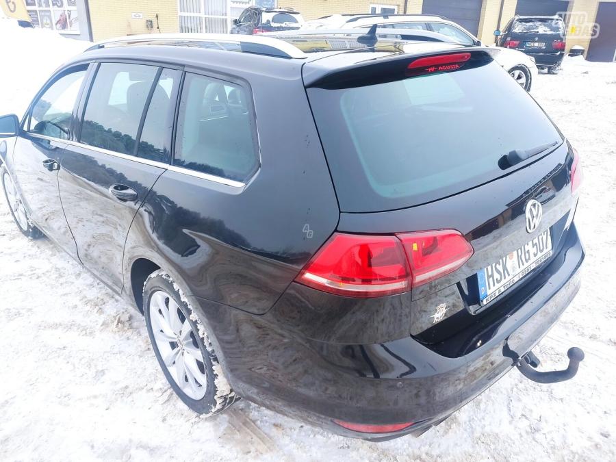 Black Volkswagen Golf 2014 in Utena, with an engine capacity of 2.00 L and mileage of 315 thousand km for 6600 €, photo 6 on AUTOMOTO.COM.LV
