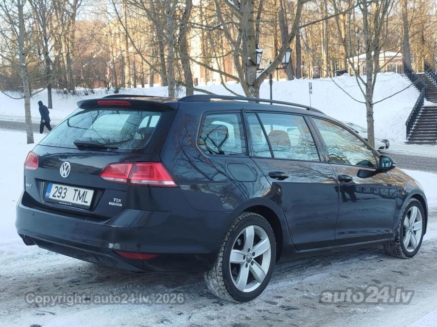 Black Volkswagen Golf 2014 in Tartu, with an engine capacity of 1.60 L and mileage of 335 thousand km for 5490 €, photo 4 on AUTOMOTO.COM.LV