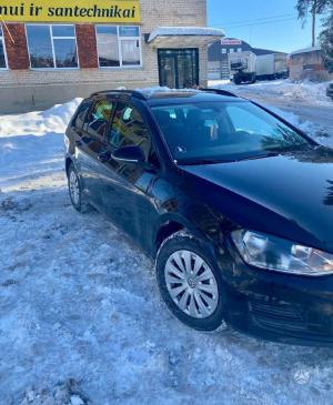 Black Volkswagen Golf 2014 in Utena, with an engine capacity of 1.60 L and mileage of 187 thousand km for 5900 €, photo 4 on AUTOMOTO.COM.LV