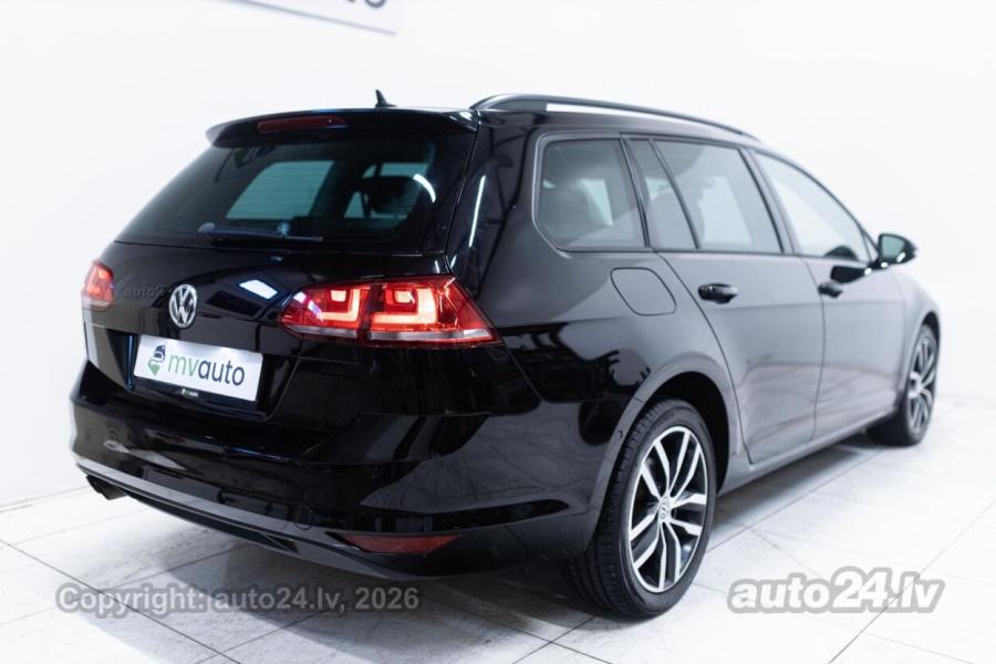 Black Volkswagen Golf 2014 in Tallinn, with an engine capacity of 2.00 L and mileage of 283 thousand km for 7990 €, photo 6 on AUTOMOTO.COM.LV