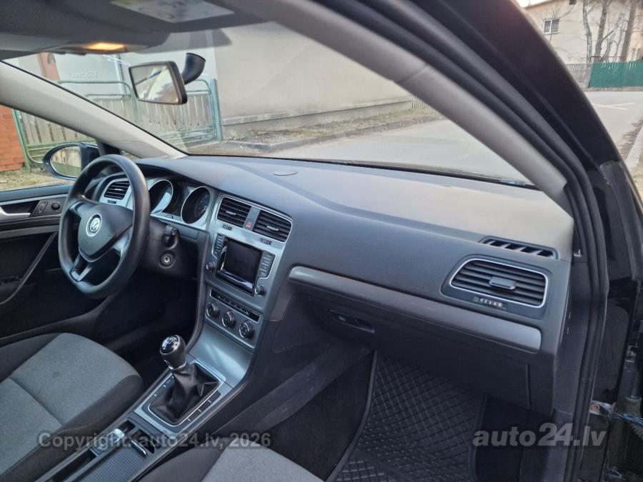 Black Volkswagen Golf 2014 in Tallinn, with an engine capacity of 1.20 L and mileage of 285 thousand km for 2900 €, photo 7 on AUTOMOTO.COM.LV