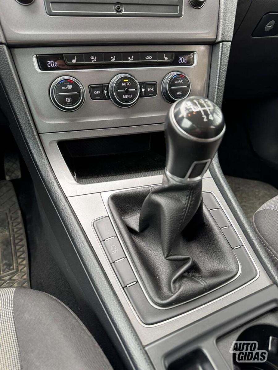 Melns Volkswagen Golf 2014 Utena, ar dzinēja tilpumu 1.60 L un nobraukumu 187 tūkst. km par 5950 €, foto 15 vietnē AUTOMOTO.COM.LV
