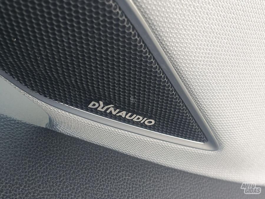 Melns Volkswagen Golf 2014 Alīta, ar dzinēja tilpumu 1.40 L un nobraukumu 254 tūkst. km par 6500 €, foto 20 vietnē AUTOMOTO.COM.LV