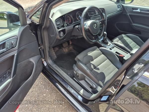Black Volkswagen Golf 2014 in Tallinn, with an engine capacity of 2.00 L and mileage of 241 thousand km for 8000 €, photo 5 on AUTOMOTO.COM.LV