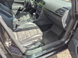 Melns Volkswagen Golf 2014 Tallina, ar dzinēja tilpumu 2.00 L un nobraukumu 241 tūkst. km par 8000 €, foto 13 vietnē AUTOMOTO.COM.LV