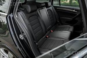 Melns Volkswagen Golf 2014 Rīga, ar dzinēja tilpumu 2.00 L un nobraukumu 241 tūkst. km par 7997 €, foto 16 vietnē AUTOMOTO.COM.LV