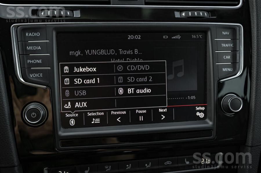 Melns Volkswagen Golf 2014 Rīga, ar dzinēja tilpumu 2.00 L un nobraukumu 241 tūkst. km par 7997 €, foto 29 vietnē AUTOMOTO.COM.LV