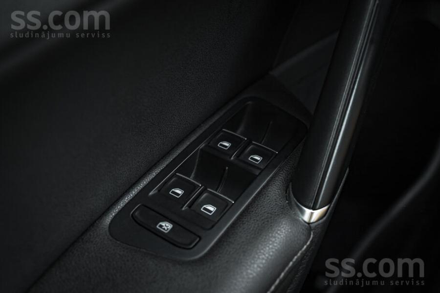 Melns Volkswagen Golf 2014 Rīga, ar dzinēja tilpumu 2.00 L un nobraukumu 241 tūkst. km par 7997 €, foto 33 vietnē AUTOMOTO.COM.LV