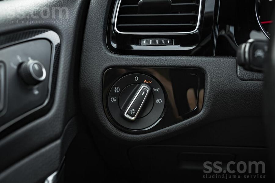 Melns Volkswagen Golf 2014 Rīga, ar dzinēja tilpumu 2.00 L un nobraukumu 241 tūkst. km par 7997 €, foto 34 vietnē AUTOMOTO.COM.LV