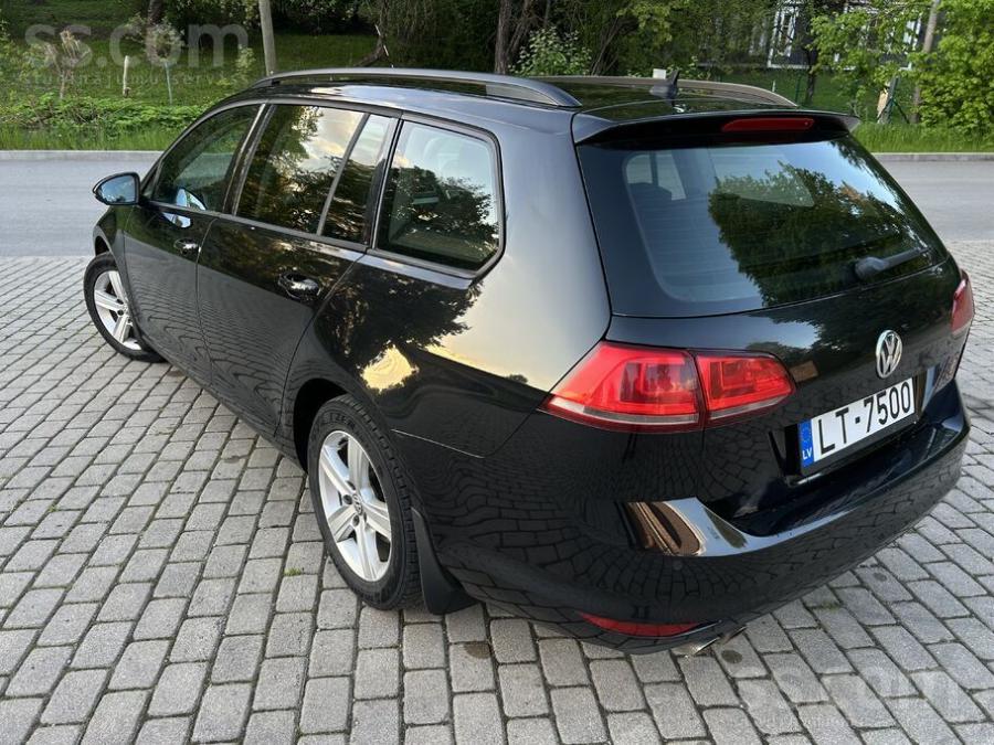 Black Volkswagen Golf 2014 in Ogre, with an engine capacity of 2.00 L and mileage of 285 thousand km for 5200 €, photo 8 on AUTOMOTO.COM.LV