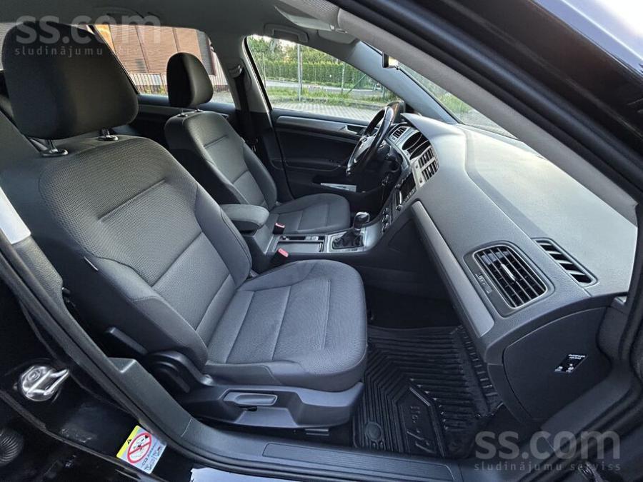 Black Volkswagen Golf 2014 in Ogre, with an engine capacity of 2.00 L and mileage of 285 thousand km for 5200 €, photo 10 on AUTOMOTO.COM.LV