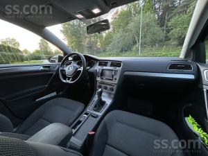Black Volkswagen Golf 2014 in Ogre, with an engine capacity of 2.00 L and mileage of 285 thousand km for 5200 €, photo 11 on AUTOMOTO.COM.LV
