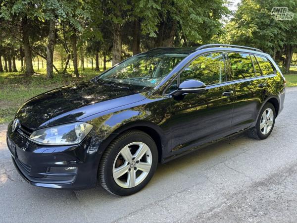 Black Volkswagen Golf 2014 in Pasvalys, with an engine capacity of 2.00 L and mileage of 340 thousand km for 5500 €, photo 1 on AUTOMOTO.COM.LV