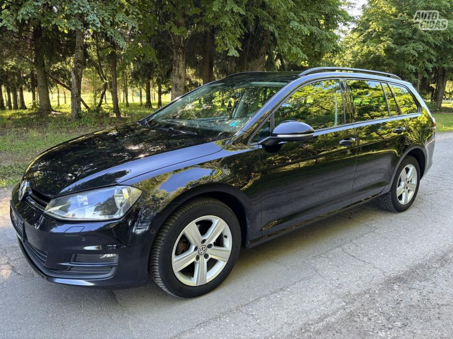 Black Volkswagen Golf 2014 in Pasvalys, with an engine capacity of 2.00 L and mileage of 340 thousand km for 5500 €, photo 1 on AUTOMOTO.COM.LV