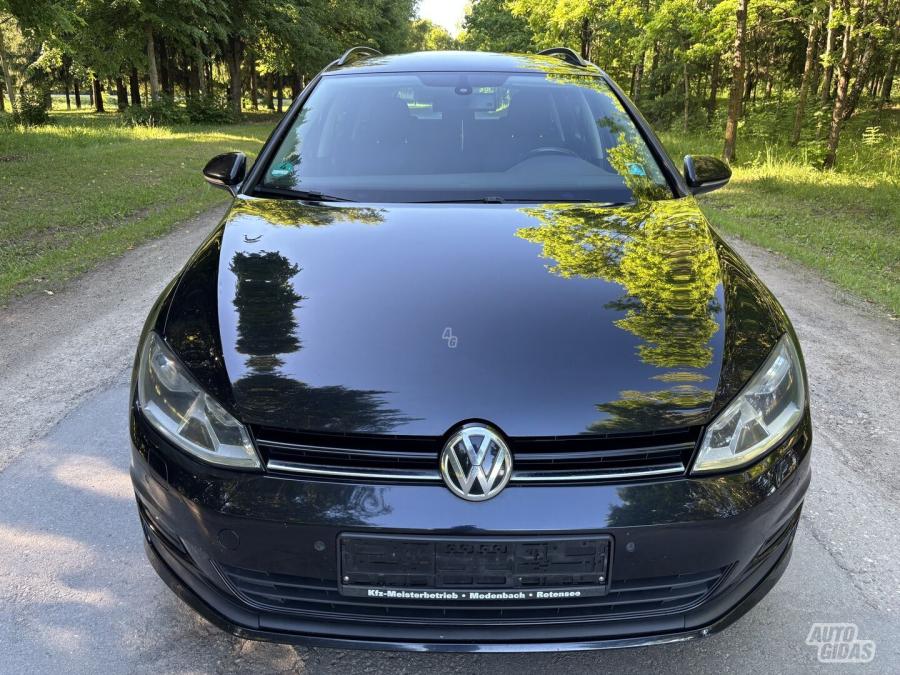 Black Volkswagen Golf 2014 in Pasvalys, with an engine capacity of 2.00 L and mileage of 340 thousand km for 5500 €, photo 4 on AUTOMOTO.COM.LV