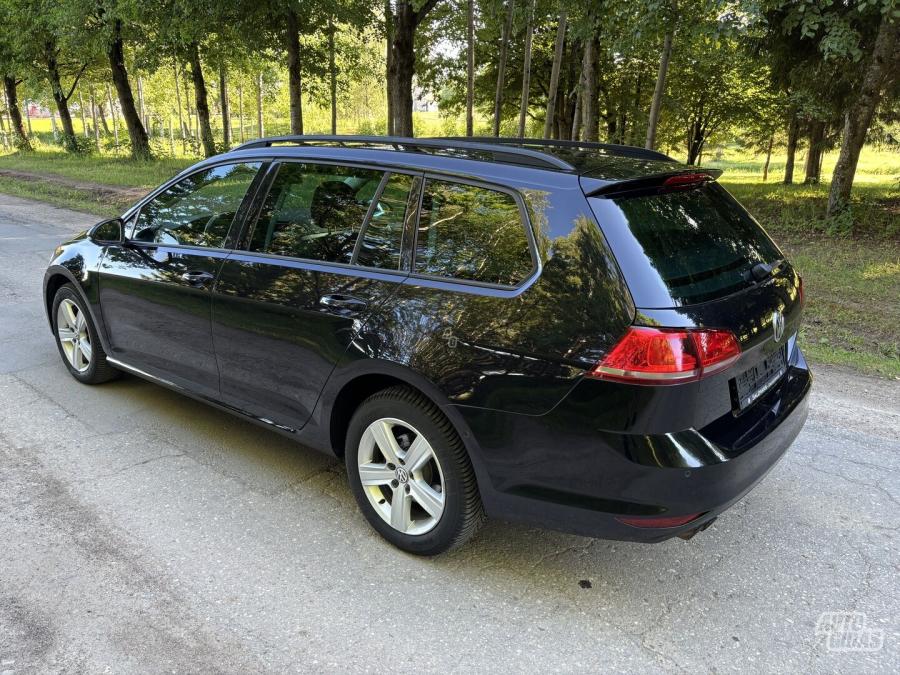 Black Volkswagen Golf 2014 in Pasvalys, with an engine capacity of 2.00 L and mileage of 340 thousand km for 5500 €, photo 6 on AUTOMOTO.COM.LV