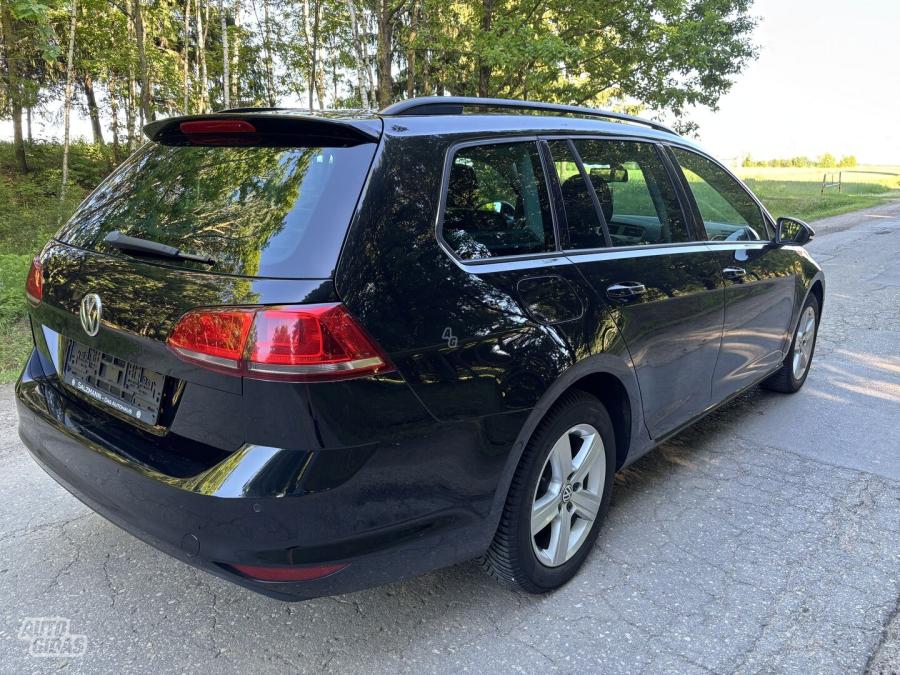 Black Volkswagen Golf 2014 in Pasvalys, with an engine capacity of 2.00 L and mileage of 340 thousand km for 5500 €, photo 9 on AUTOMOTO.COM.LV