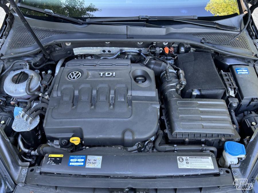 Black Volkswagen Golf 2014 in Pasvalys, with an engine capacity of 2.00 L and mileage of 340 thousand km for 5500 €, photo 19 on AUTOMOTO.COM.LV