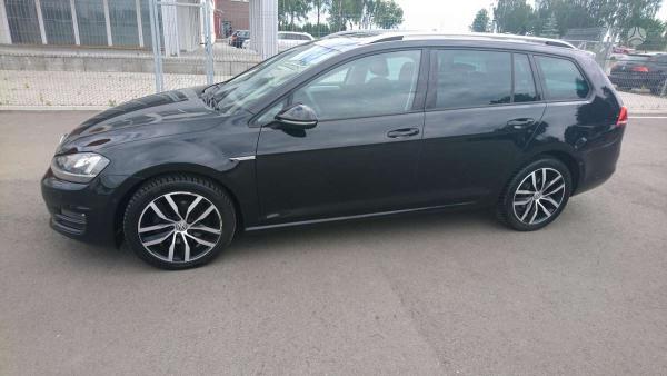 Melns Volkswagen Golf 2014 Marijampole, ar dzinēja tilpumu 1.60 L un nobraukumu 278 tūkst. km par 6800 €, foto 2 vietnē AUTOMOTO.COM.LV