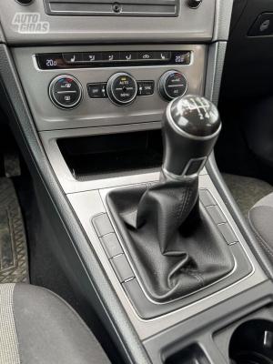 Melns Volkswagen Golf 2014 Utena, ar dzinēja tilpumu 1.60 L un nobraukumu 187 tūkst. km par 5650 €, foto 15 vietnē AUTOMOTO.COM.LV