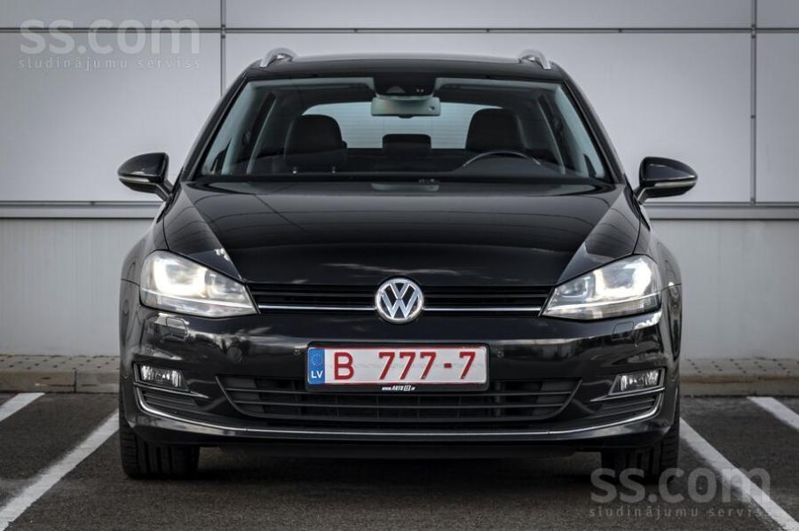 Black Volkswagen Golf 2014 in Riga, with an engine capacity of 2.00 L and mileage of 298 thousand km for 8850 €, photo 3 on AUTOMOTO.COM.LV