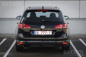 Black Volkswagen Golf 2014 in Riga, with an engine capacity of 2.00 L and mileage of 298 thousand km for 8850 €, photo 6 on AUTOMOTO.COM.LV
