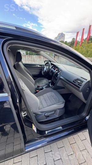 Melns Volkswagen Golf 2014 Rīga, ar dzinēja tilpumu 2.00 L un nobraukumu 193 tūkst. km par 7200 €, foto 6 vietnē AUTOMOTO.COM.LV