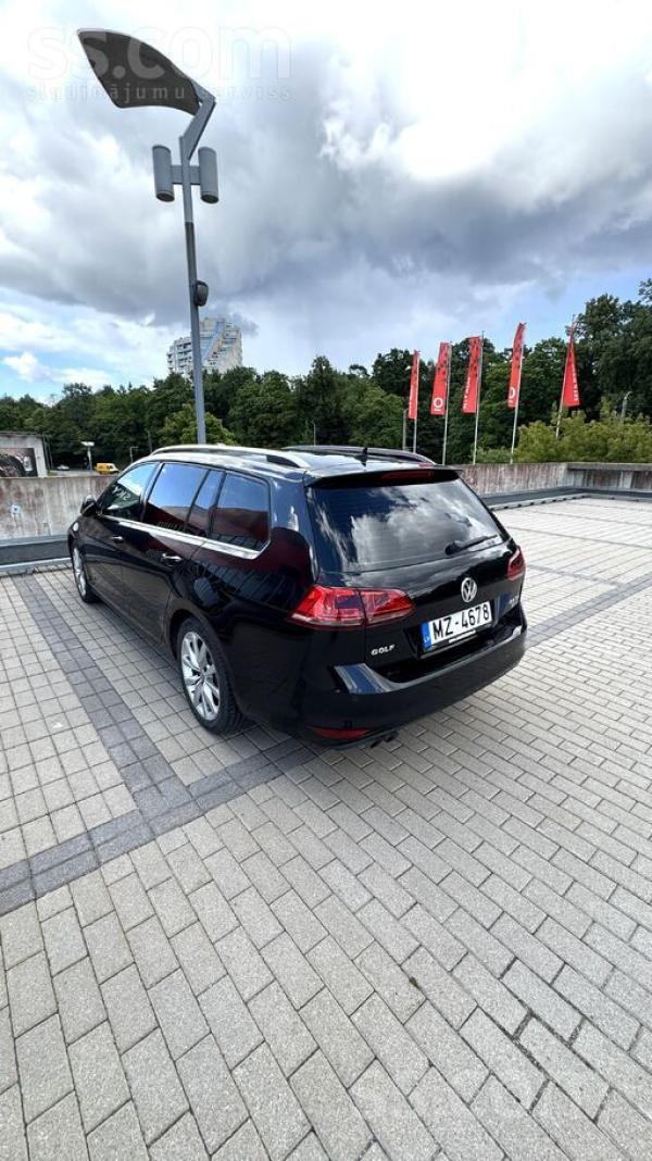 Black Volkswagen Golf 2014 in Riga, with an engine capacity of 2.00 L and mileage of 193 thousand km for 7200 €, photo 6 on AUTOMOTO.COM.LV