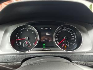 Black Volkswagen Golf 2014 in Tallinn, with an engine capacity of 1.60 L and mileage of 318 thousand km for 5990 €, photo 20 on AUTOMOTO.COM.LV