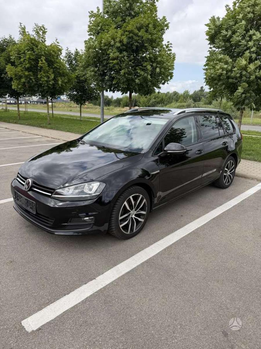 Melns Volkswagen Golf 2014 Panevēža, ar dzinēja tilpumu 1.60 L un nobraukumu 279 tūkst. km par 6300 €, foto 1 vietnē AUTOMOTO.COM.LV
